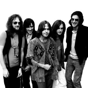 The Kinks’ ‘Sunny Afternoon’ Captures 1966’s Class Tensions and ...